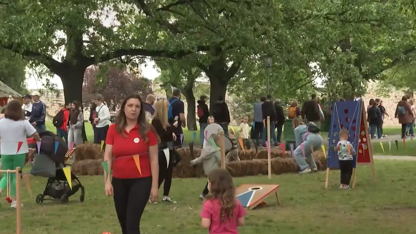 Beogradski dani porodice na Kalemegdanu: Da li su više uživala deca ili ...